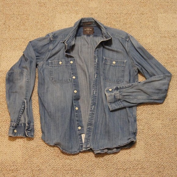 H&M | Shirts | Blue Hm Logg Buttoned Ls Denim Shirt Medium | Poshmark
